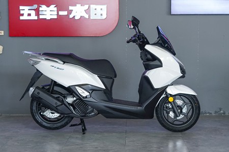 五羊本田摩托车品牌>NWT150报价车型图片-摩托范