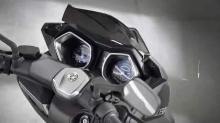 雅马哈摩托车品牌>X MAX 400报价车型图片-摩托范-哈罗摩托