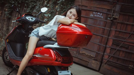 钱江摩托车品牌>跨悦 QJ125T-9H报价车型图片-摩托范