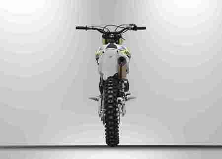 新贵尊摩托车品牌>N911报价车型图片-摩托范