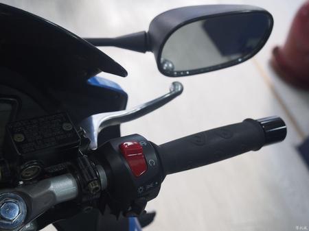 春风摩托车品牌>夜猫CF150-2C报价车型图片-摩托范