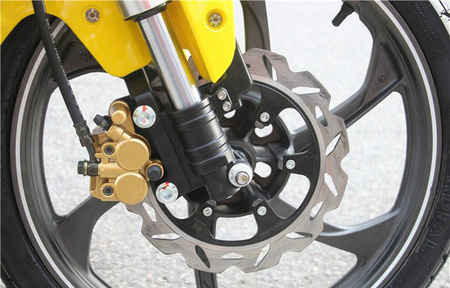 贝纳利摩托车品牌>RFS 150i报价车型图片-摩托范-哈罗摩托