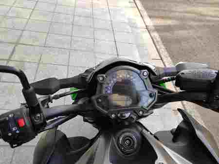 川崎摩托车品牌>Z900报价车型图片-摩托范-哈罗摩托