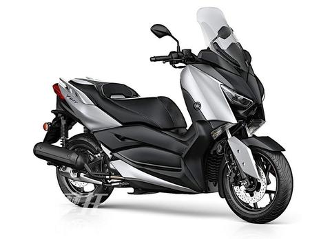 雅马哈摩托车品牌>X-Max 125报价车型图片-摩托范-哈罗摩托
