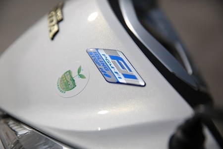 五羊本田摩托车品牌>Spacy 睿影110报价车型图片-摩托范