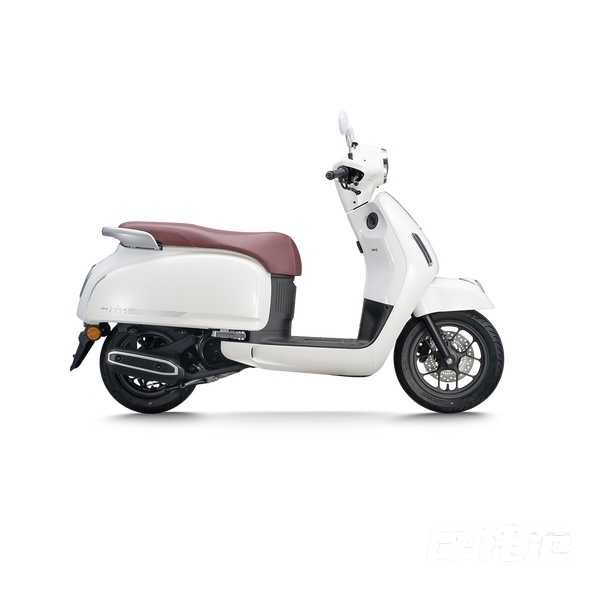 既堆料、更堆质：五羊-本田 NW F125首测详评