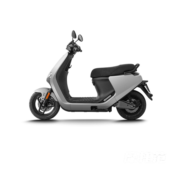 九号再掀电摩风暴！E300P MK2零百加速5.7秒，极速136km/h，还能跑珠海赛道？