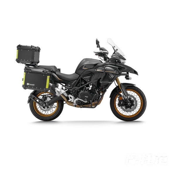 直降8000元！2025款贝纳利TRK552X摩旅神车上市！37680元全包,到手即出发！